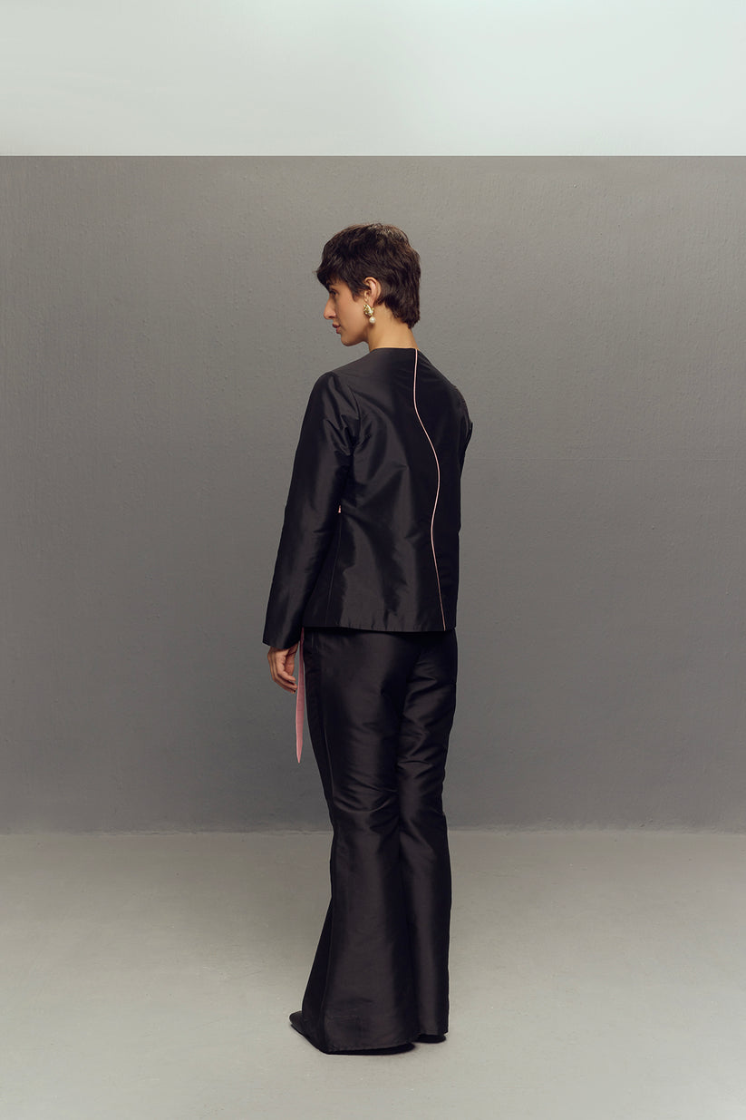 BLACK RIPPLE JACKET – Zaitra